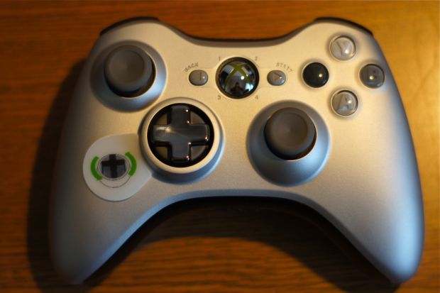 Win an Xbox 360 controller with transforming D-pad! – Destructoid