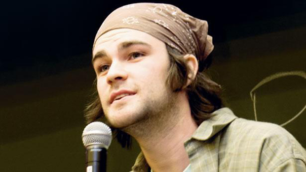 Sup Holmes gets fierce with tech brainiac Zach Gage – Destructoid