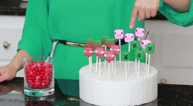 Watch Ro make some Minecraft candy pops in this episode of Nerdy ...