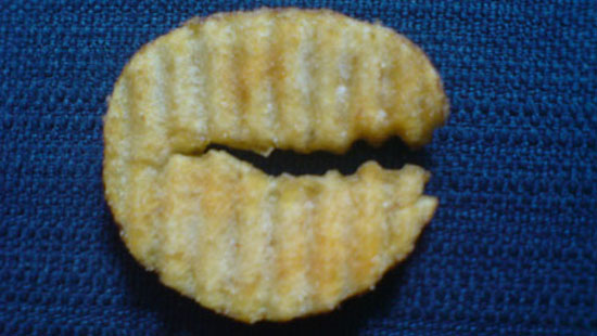 Behold the miracle of the Pac-Man crisp! – Destructoid