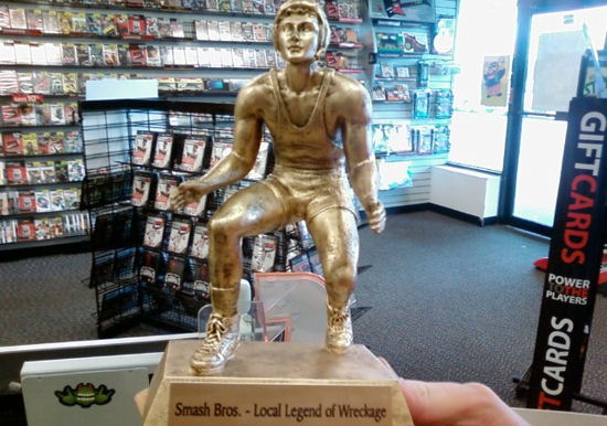 Super Crap Trophy: Brawl trophy from GameStop is terrible – Destructoid