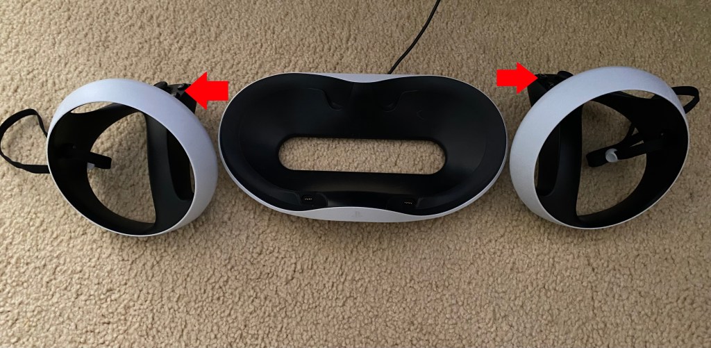 How to use the PlayStation VR2 Sense Controller Charging Station