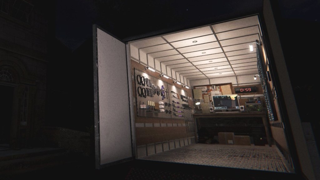 Phasmophobia gets another console release date, with voice recognition ...